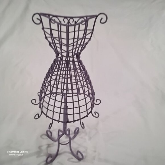 Sicura | Jewelry | Vintage Wire Metal Dress Form Mannequin Display ...